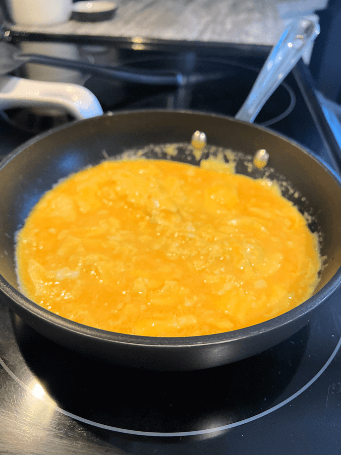 Scrambled Eggs - Food in the Making